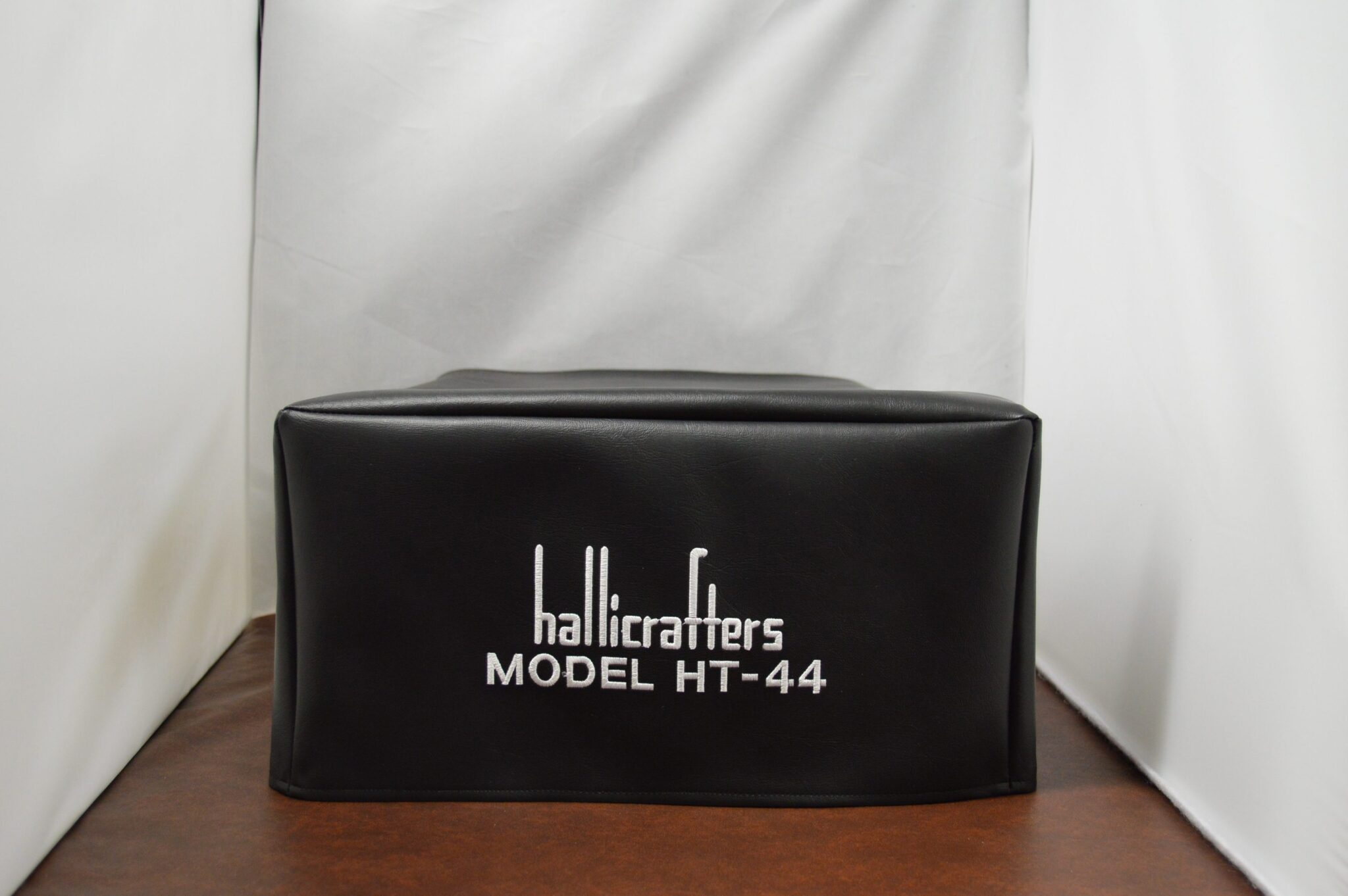 Hallicrafters HT-44 Dust Cover – JSE Embroidery